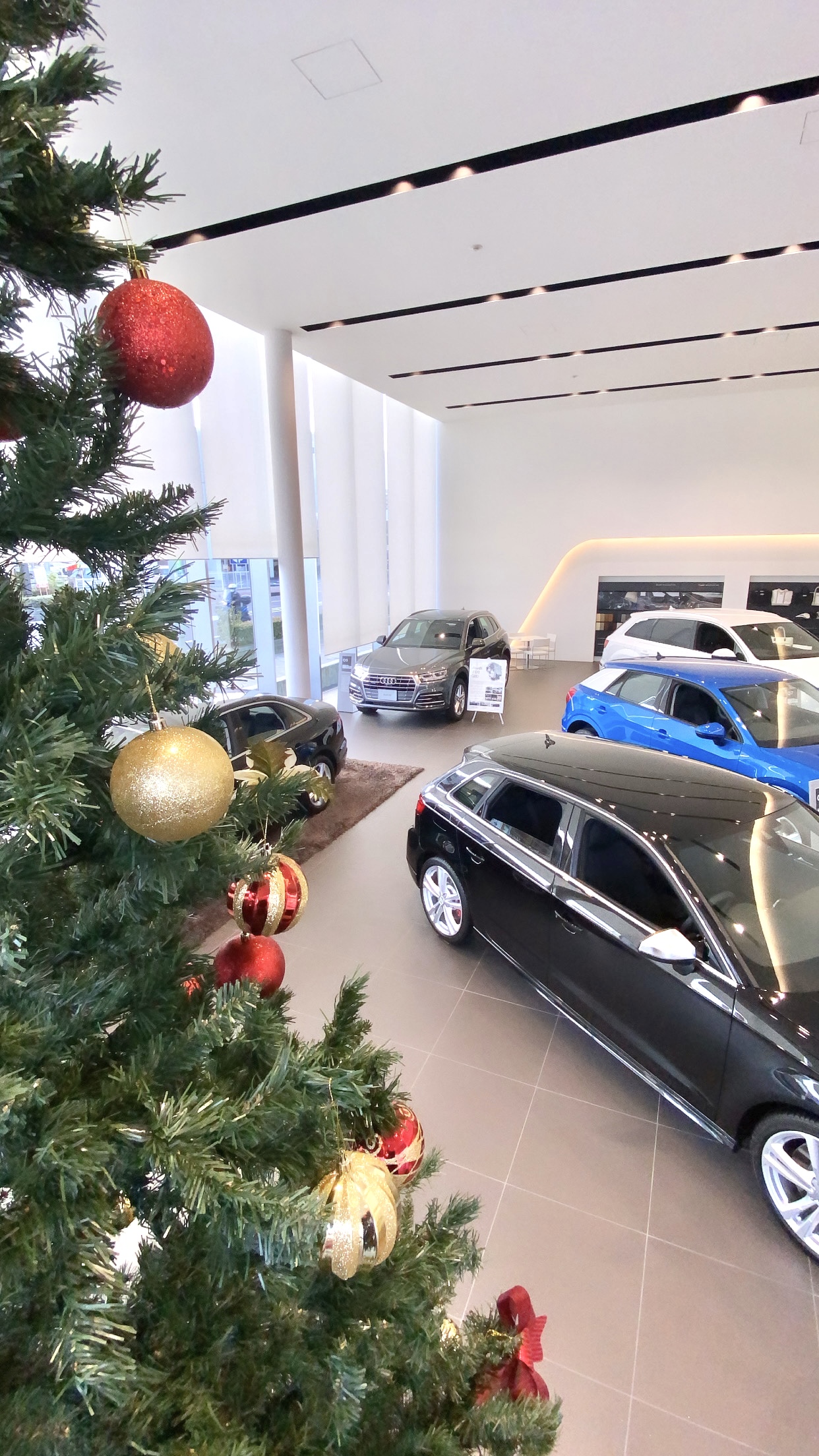 Christmas tree スタッフブログ｜Audi 宝塚